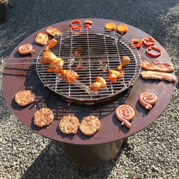 Cortenstaal BBQ met bakplaat en grill, goedkoop bij cortenstaalverkoop.nl